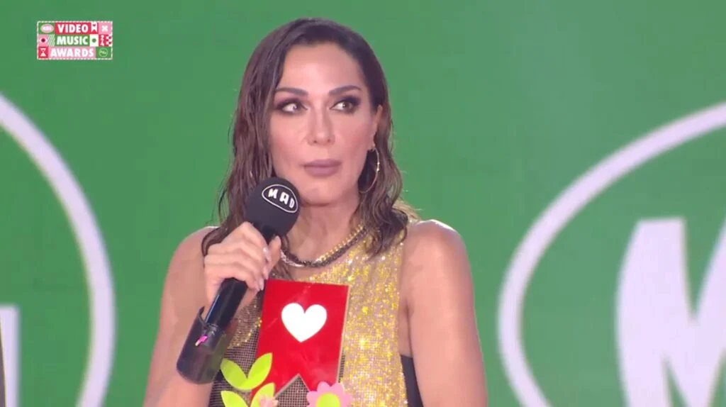 Δέσποινα Βανδή στα MVMA 2024: Σκληρή στο μήνυμά της για τη βία – Καμία ανοχή | dimosio.gr