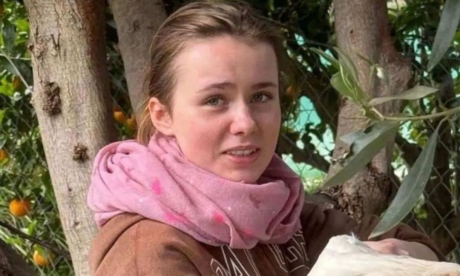 Πάτρα: «Δεν άντεχε άλλο» – Τι λένε φίλες της 16χρονης για τη σχέση με τον πατέρα της | dimosio.gr