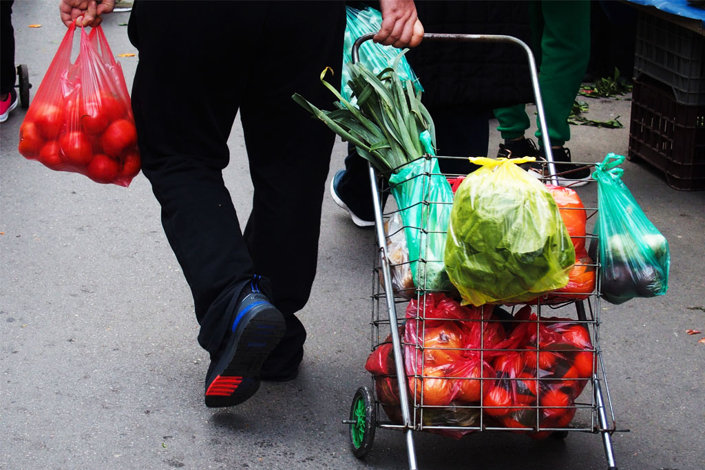 Επ’ αόριστον απεργία από σήμερα στις λαϊκές αγορές | dimosio.gr