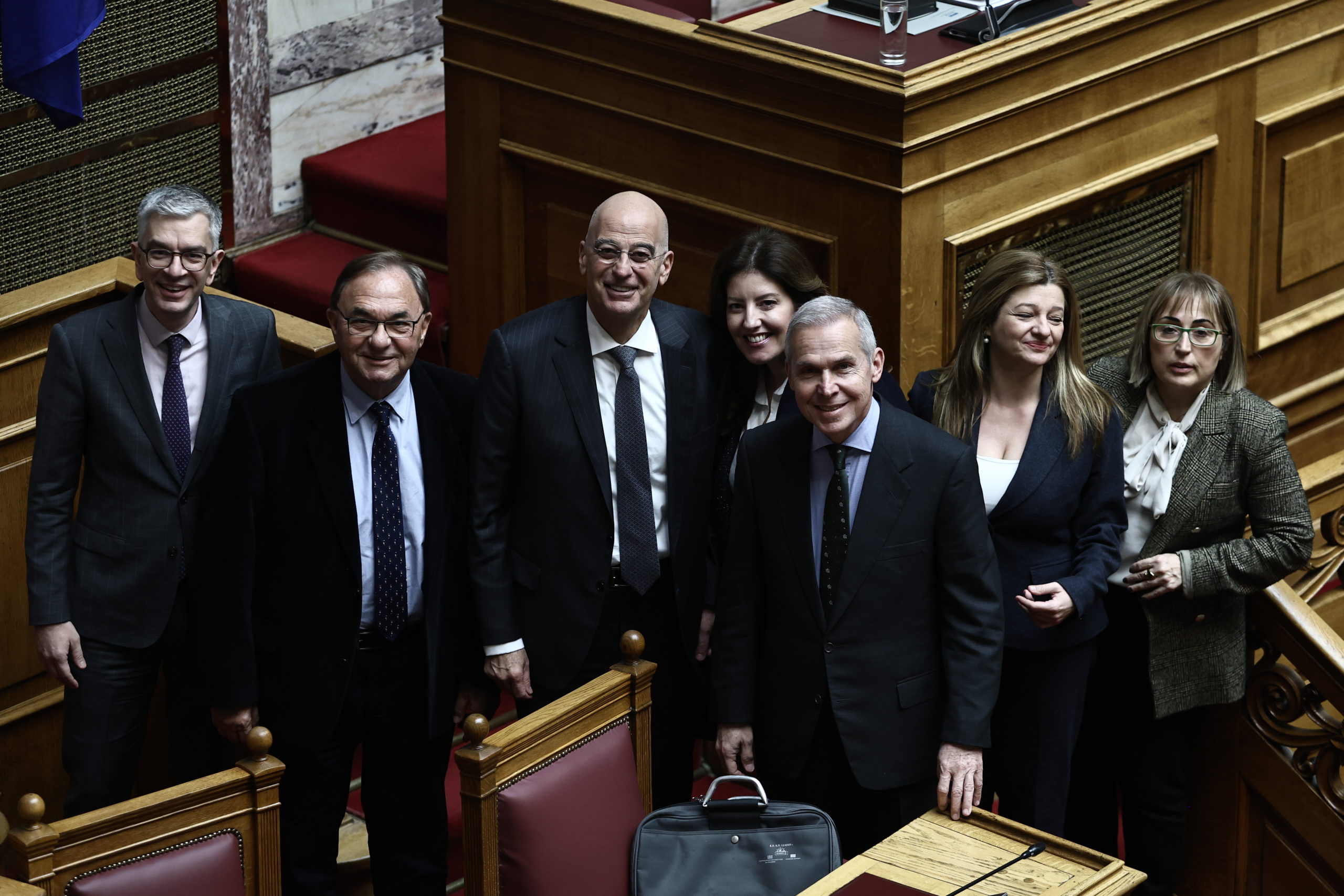 Βουλή: Yπερψηφίστηκε με 160 «ναι» το νομοσχέδιο για τις Ένοπλες Δυνάμεις | dimosio.gr